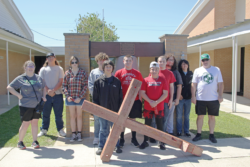 Cross Walk honors Good Friday tradition - Riverbend News