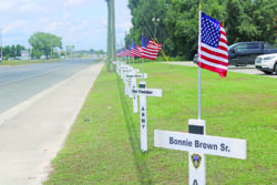 Veterans crosses line the streets of local cities - Riverbend News