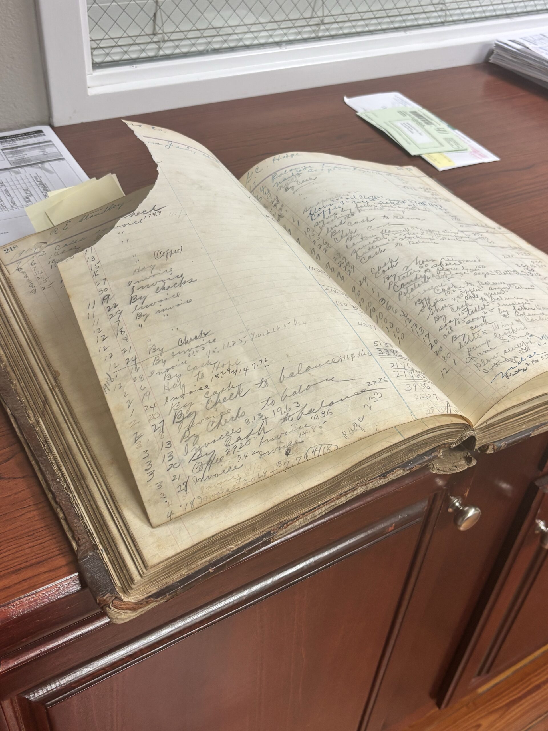 Celebrating 100 years of W.B. Howland’s - Riverbend News